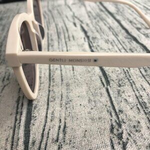 GENTLE MONSTER | Accessories | New Gentle Monster Flatba My Ma ...